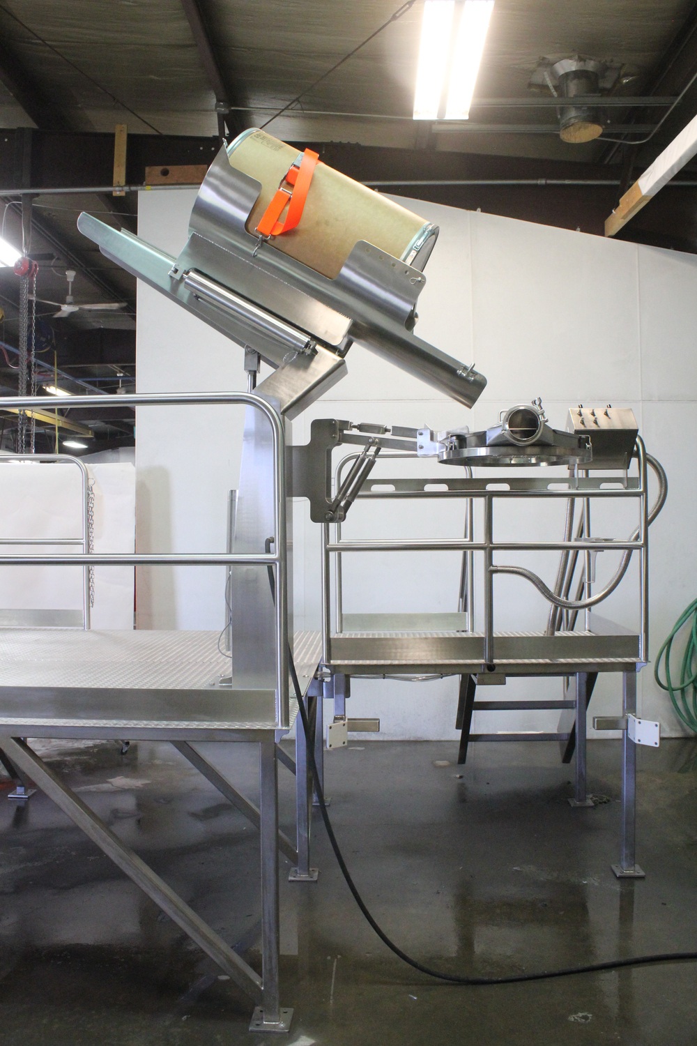 Bin Filling Station - Rheo Engineering - Material Handling Equipment